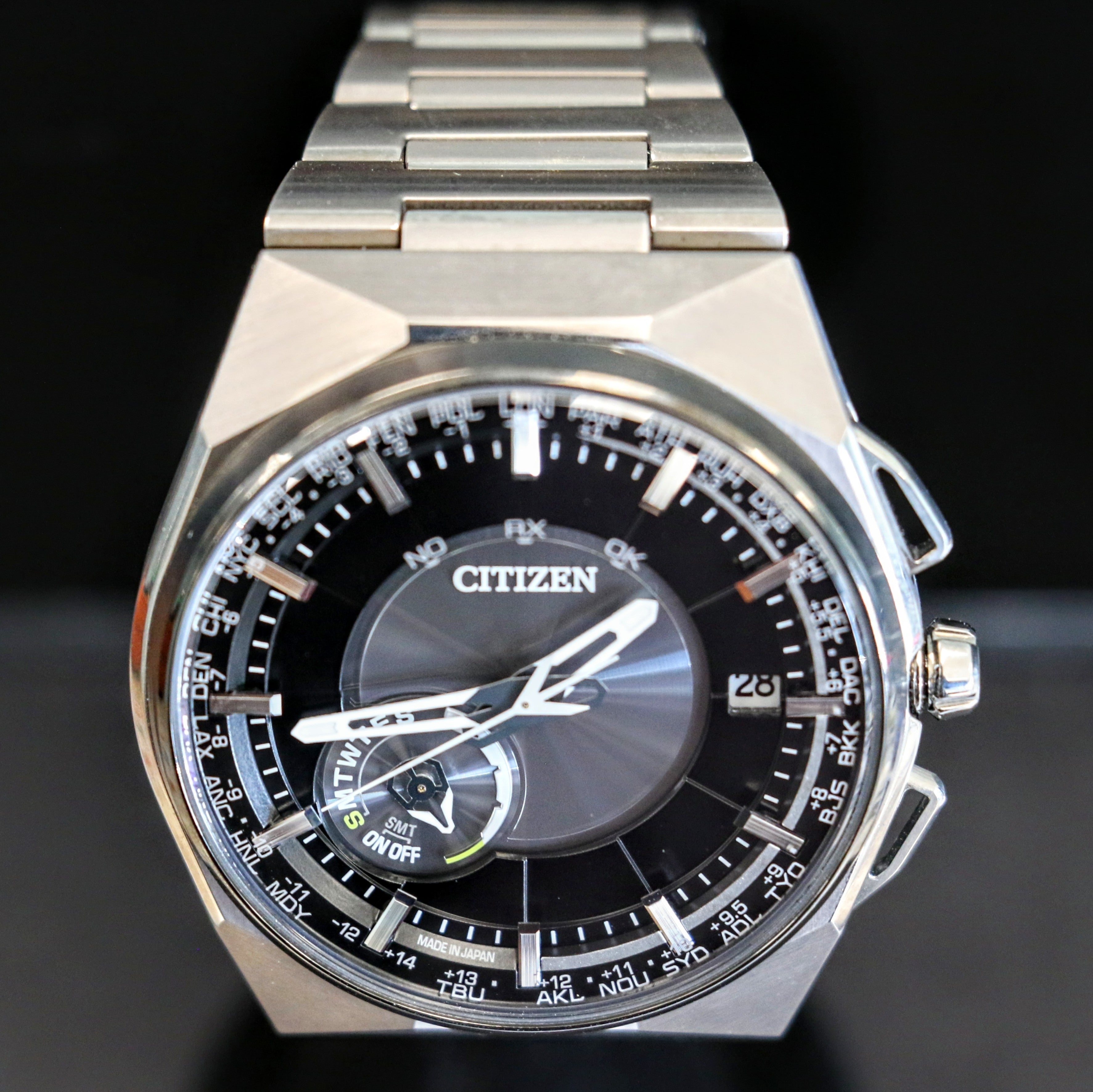 CITIZEN Eco-Drive Satellite Wave Wristwatch Super Titanium Case & Brac ...