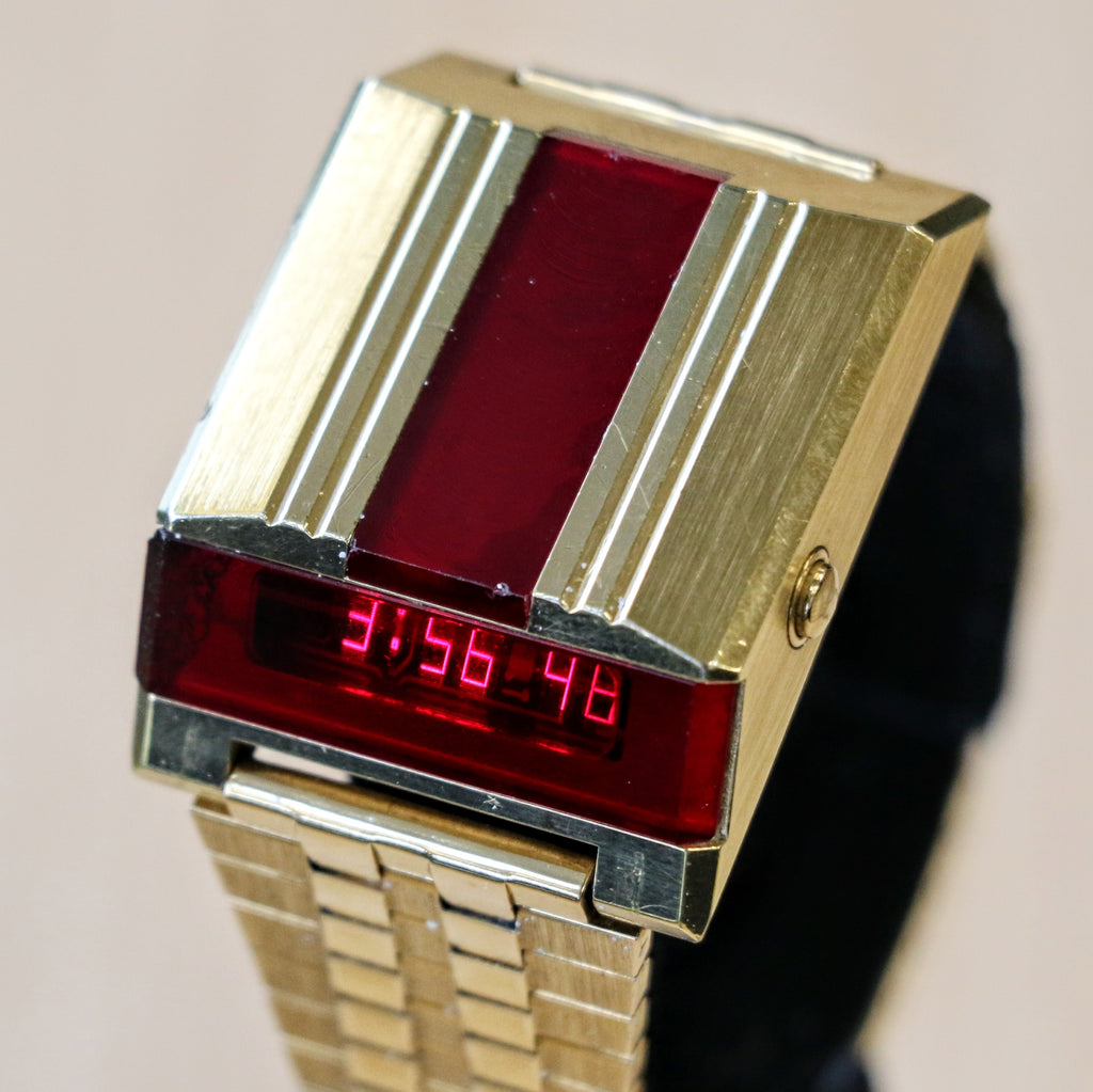 1977 BULOVA Computron Wristwatch Vintage Digital LED Watch CELL 228 ...