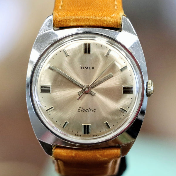 1969 TIMEX Electric Wristwatch Ref. 9454 Tonneau Case Hack Feature M40 ...