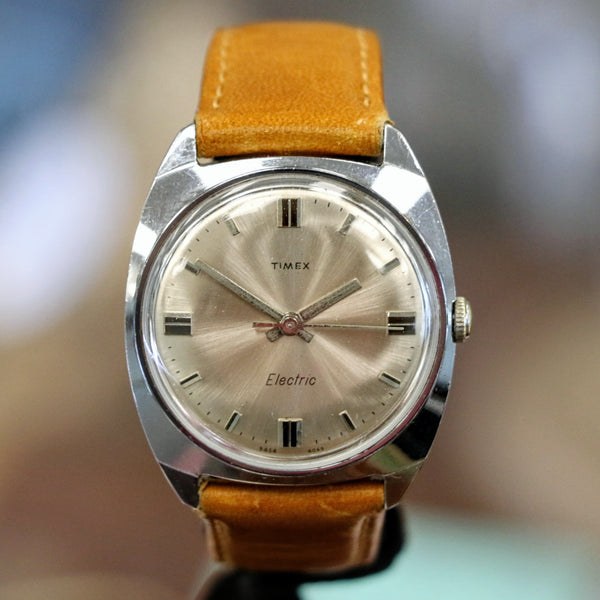 1969 TIMEX Electric Wristwatch Ref. 9454 Tonneau Case Hack Feature M40 ...