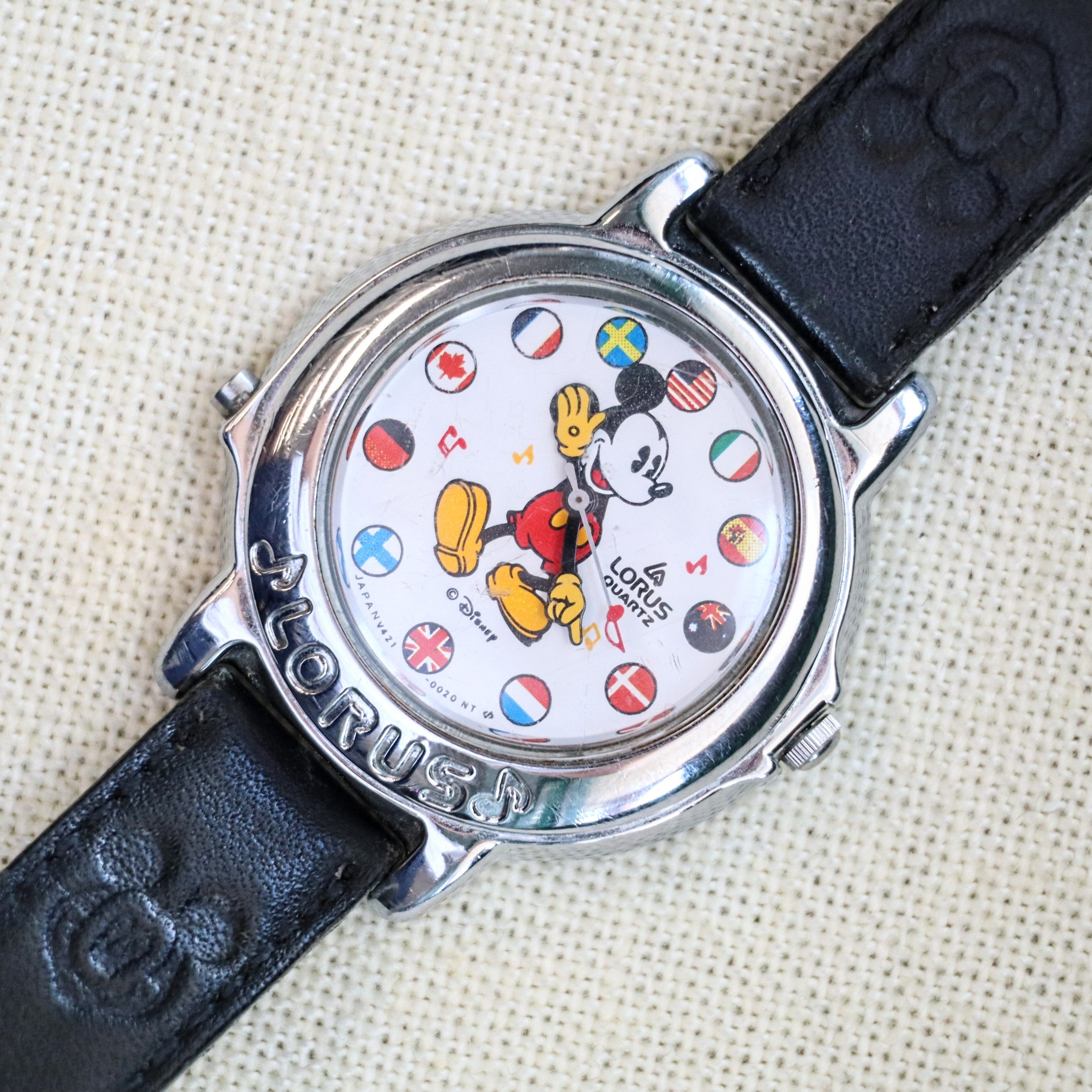 Vintage Disney Musical Mickey Mouse Wristwatch Animated Hands LORUS Wa ...