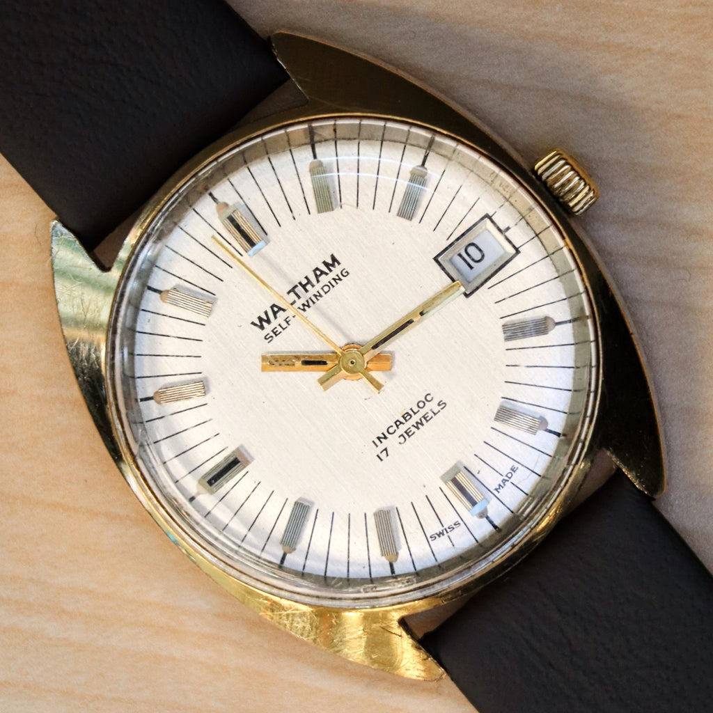 1970's WALTHAM Self-Winding Watch 17 Jewels Incabloc FHF 905 Vintage S ...