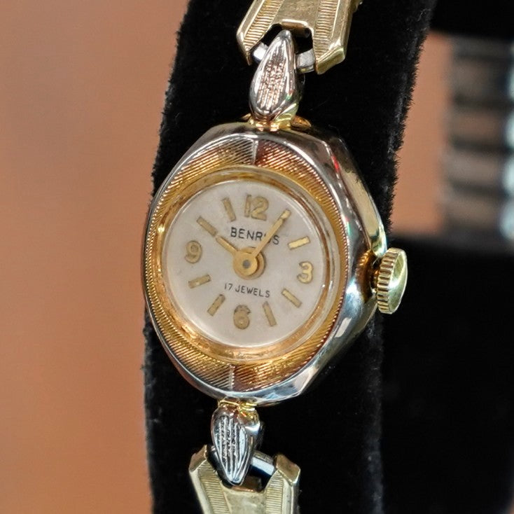 Vintage Ladies BENRUS Watch 17 Jewels Fancy Case and Lugs & Original F ...
