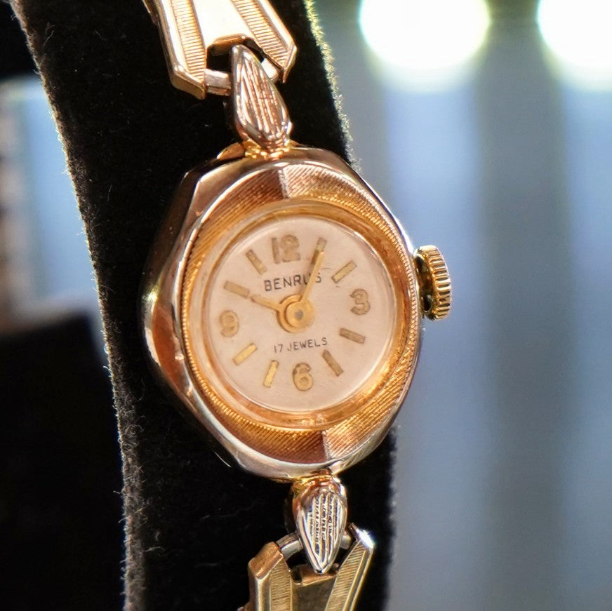 Vintage Ladies BENRUS Watch 17 Jewels Fancy Case and Lugs & Original F ...