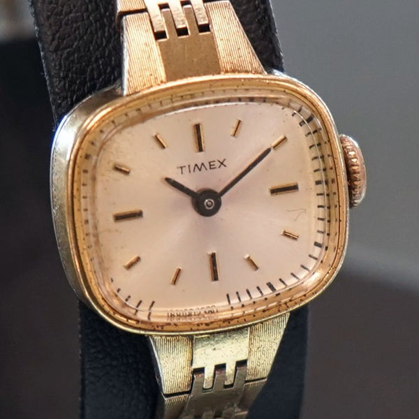 1980 Ladies TIMEX Wristwatch Original Bracelet Mechanical Watch ...