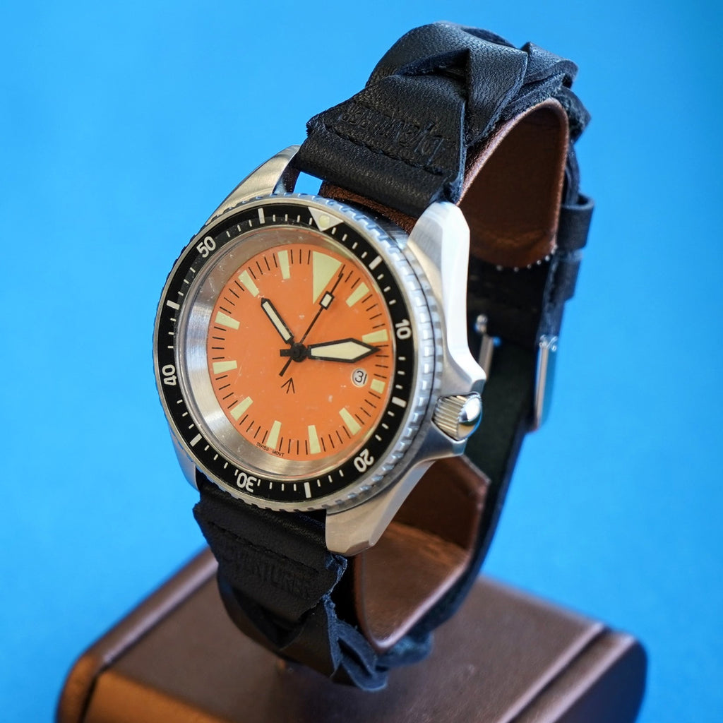 NOS! British Military Style Diver Watch Date Indicator Quartz Wristwat ...