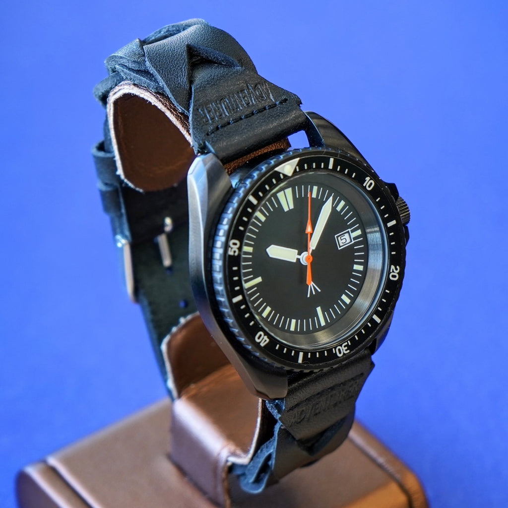 NOS! British Military Style Diver Watch Date Indicator Quartz Wristwat ...