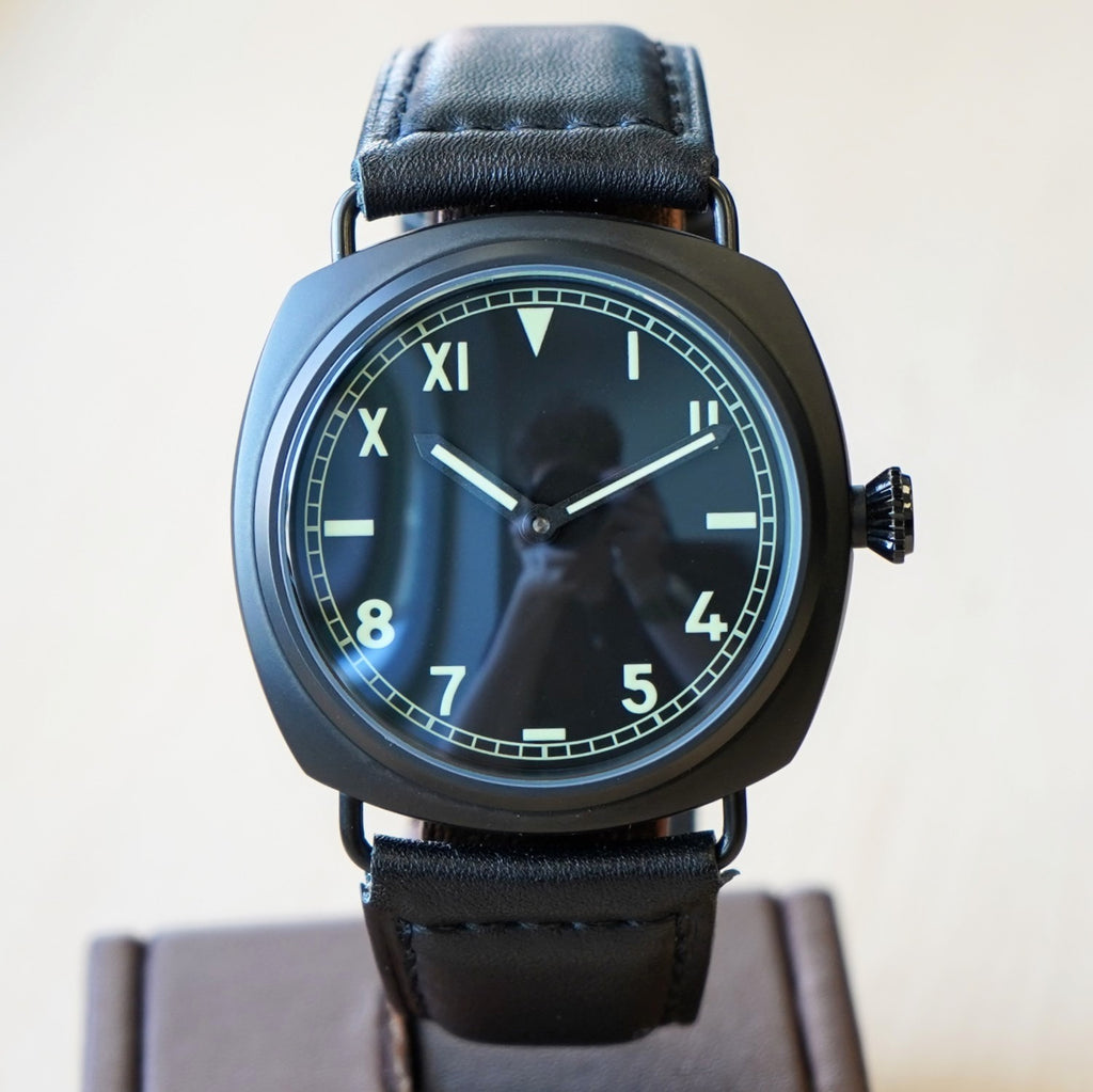 "PILOT MILITARY" Homage Watch Black California Dial Display Back Wrist ...