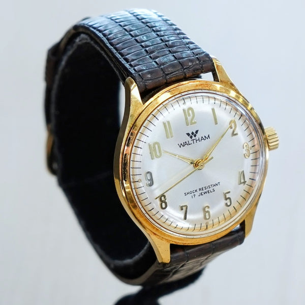 Vintage WALTHAM Watch 17 Jewels Shock Resistant 34mm Wristwatch CN-200 ...