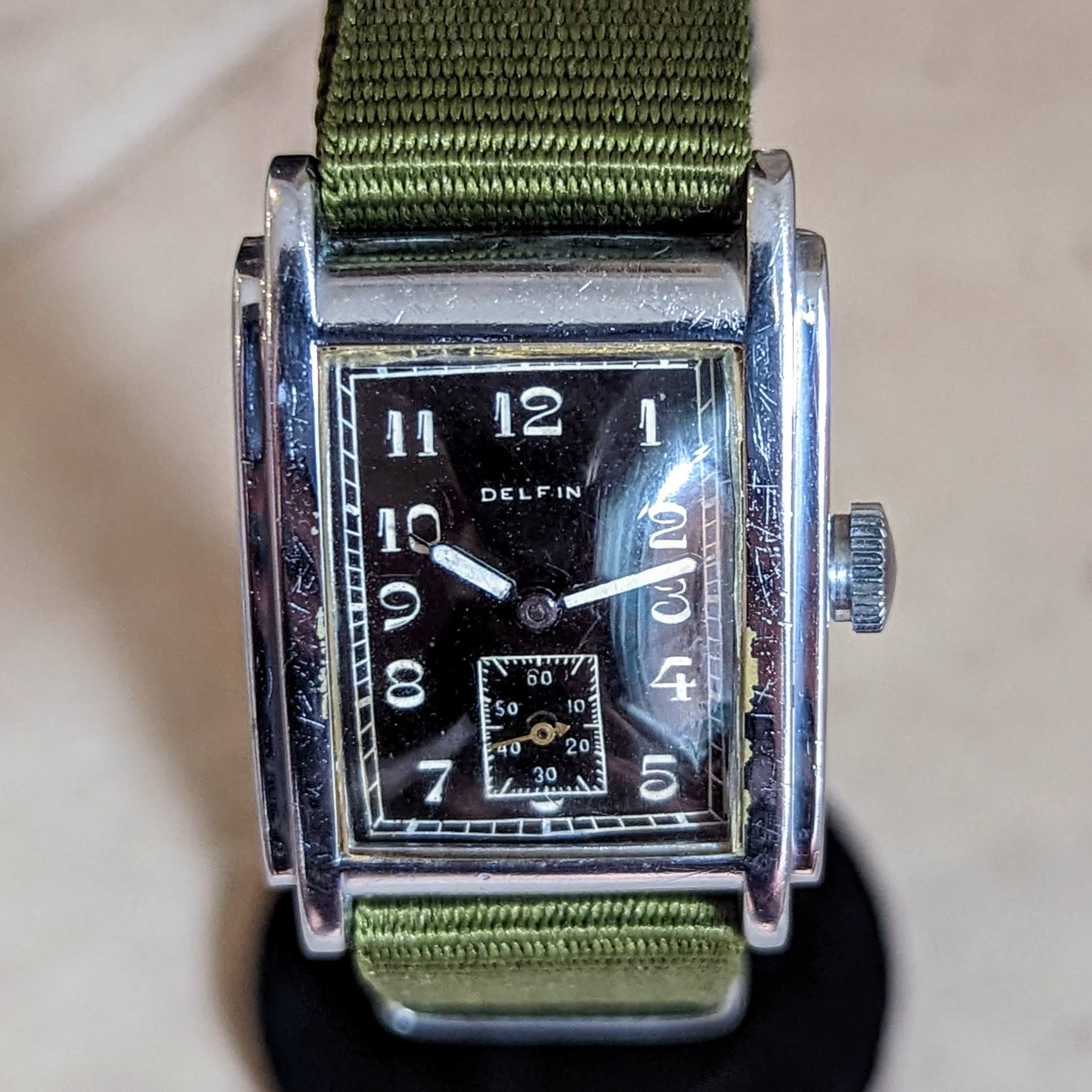 1940s DELFIN Tank Wristwatch 15 Rubies Swiss Made Vintage Watch ...