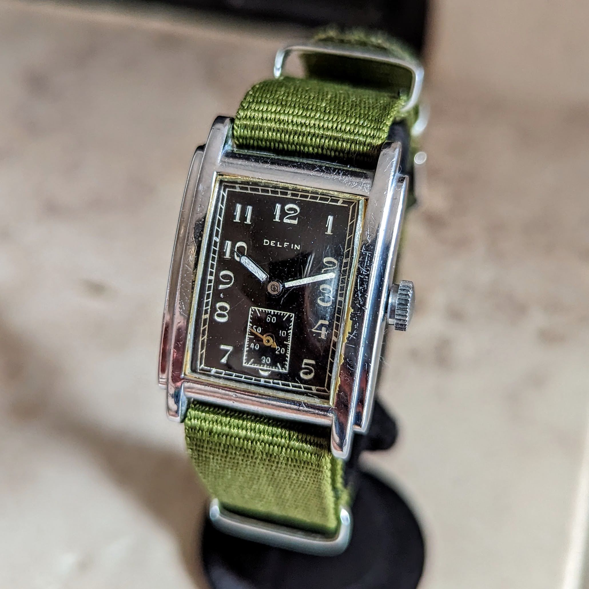 1940s DELFIN Tank Wristwatch 15 Rubies Swiss Made Vintage Watch ...