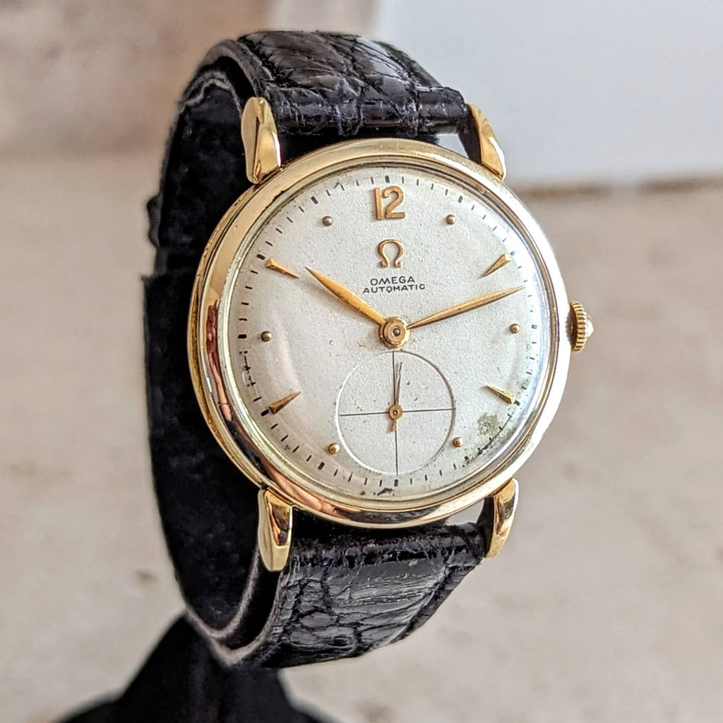 1944 OMEGA Bumper Automatic Wristwatch 18K Solid Gold Cal. 30-10RA Vin ...