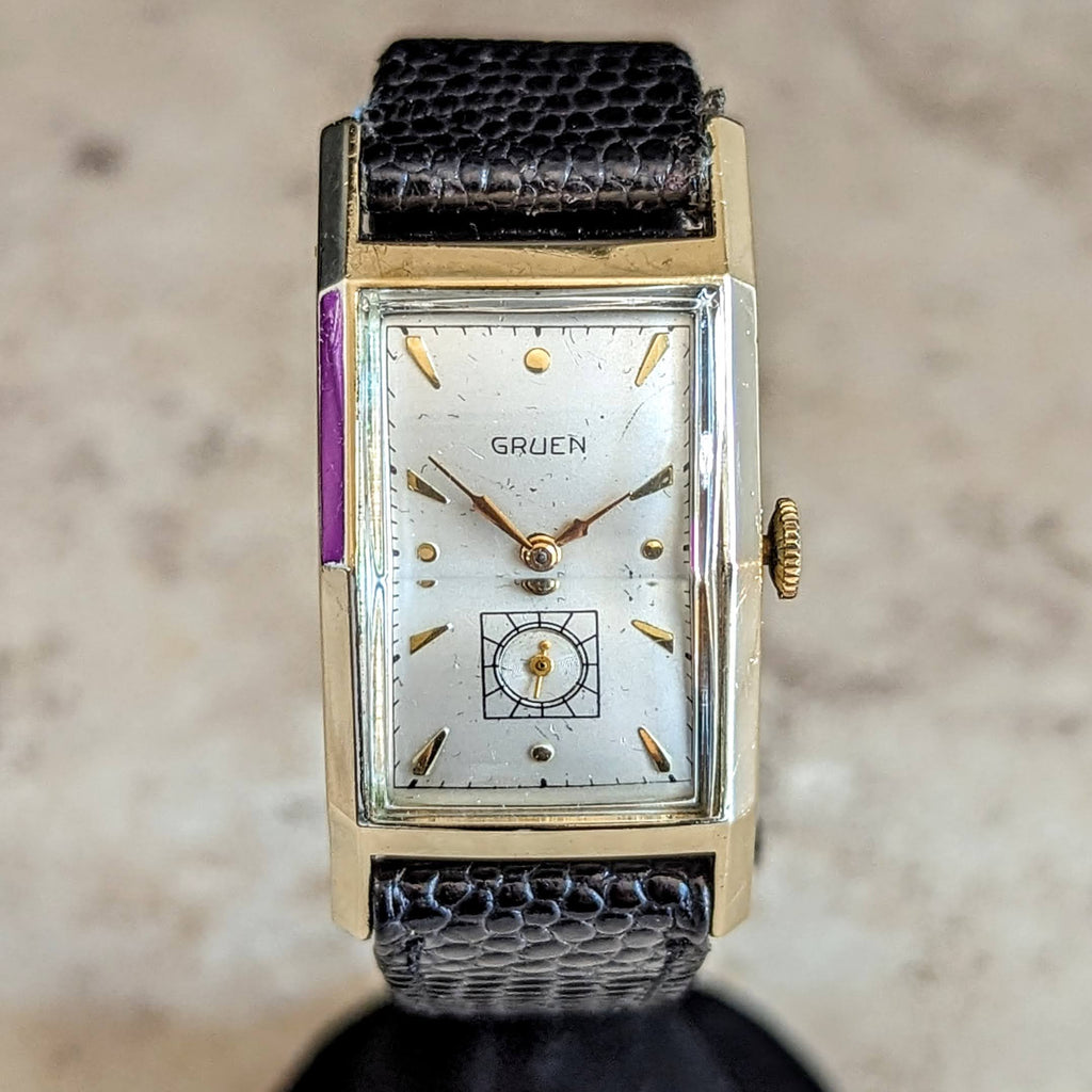 1948 GRUEN Curvex Precision Wristwatch “Curvametric” 17 Jewels Cal. 37 ...