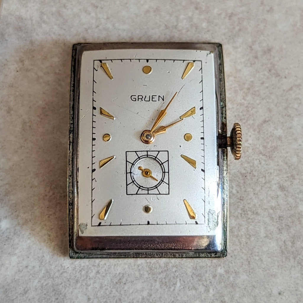 1948 GRUEN Curvex Precision Wristwatch “Curvametric” 17 Jewels Cal. 37 ...