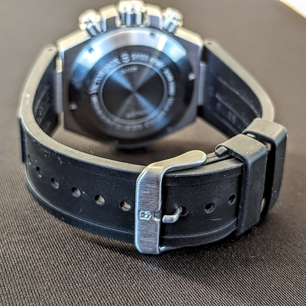 VICTORINOX Swiss Army Convoy Chronograph Watch Ref. 241159 Red Dial St ...