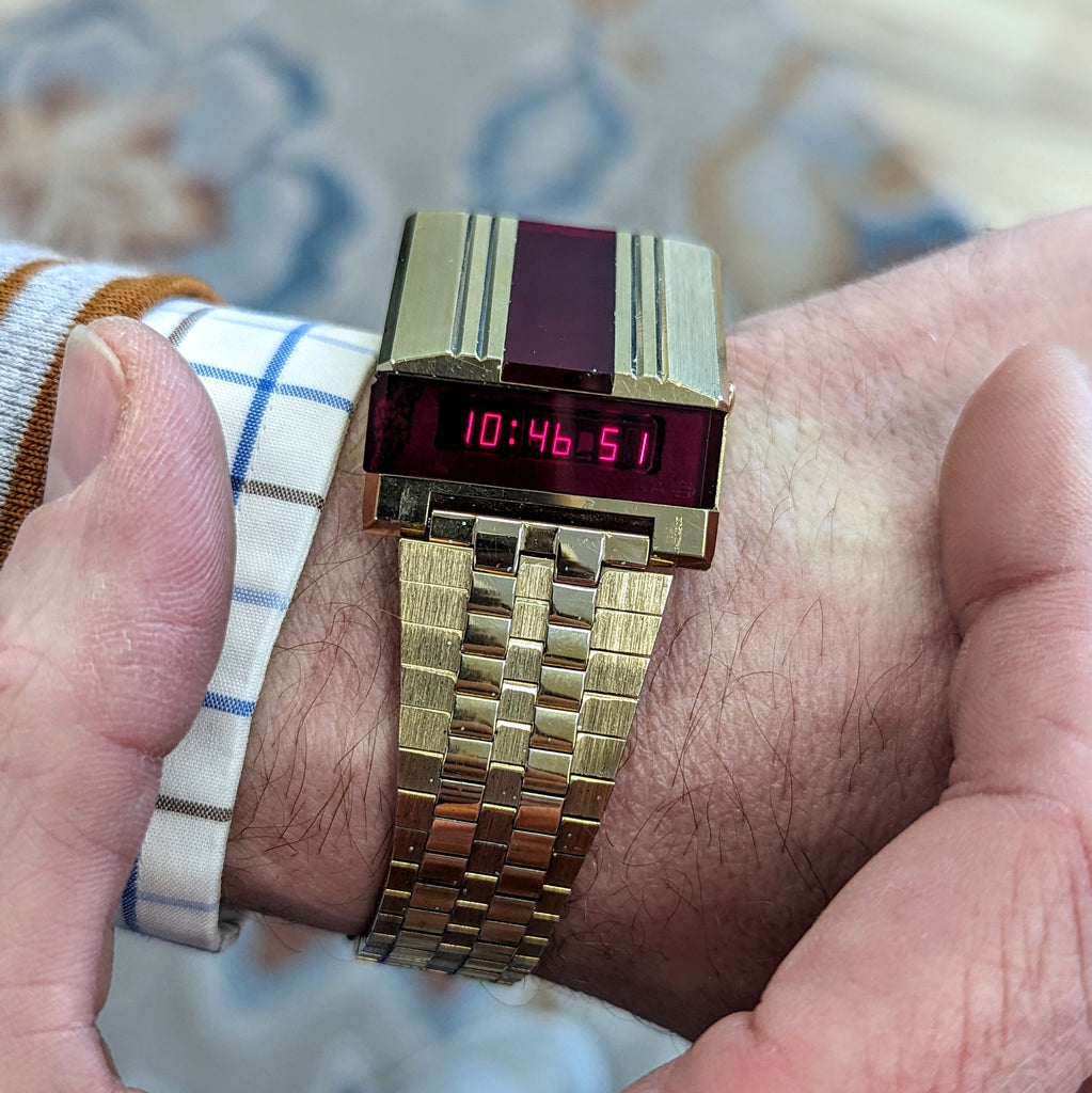 1977 BULOVA Computron Wristwatch Vintage Digital LED Watch CELL 228 ...