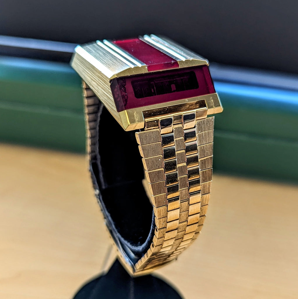1977 BULOVA Computron Wristwatch Vintage Digital LED Watch CELL 228 ...