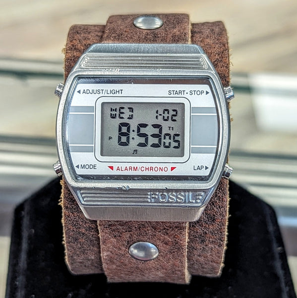 RARE Vintage FOSSIL Digital Alarm Chrono Watch JR-8857 Retro 38mm Wris ...
