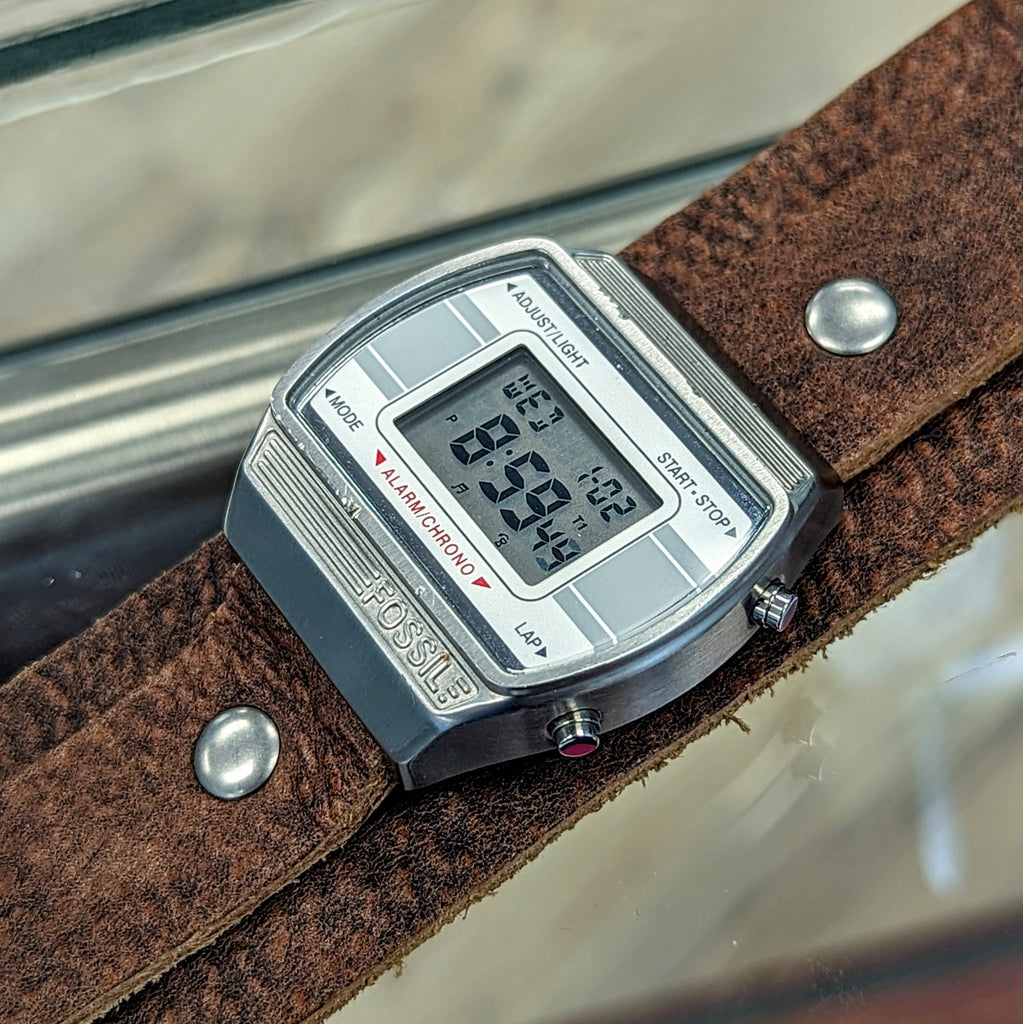 RARE Vintage FOSSIL Digital Alarm Chrono Watch JR-8857 Retro 38mm Wris ...