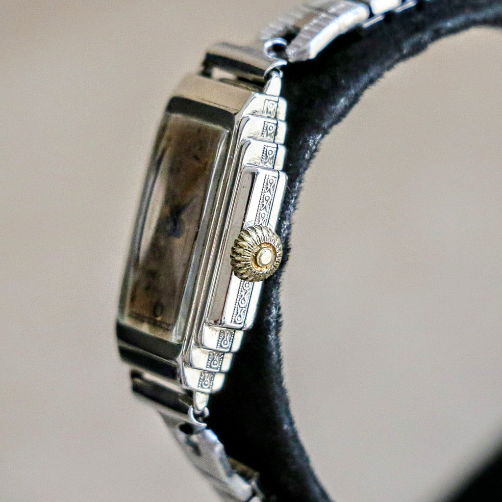 Buy Vintage 1933 Hamilton Art Deco Ladies Wristwatch | Grade 989 ...