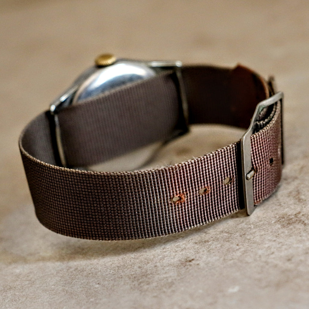 1939 UNIVERSAL GENEVE Royal Dutch Army WWII Wristwatch Military Issue ...