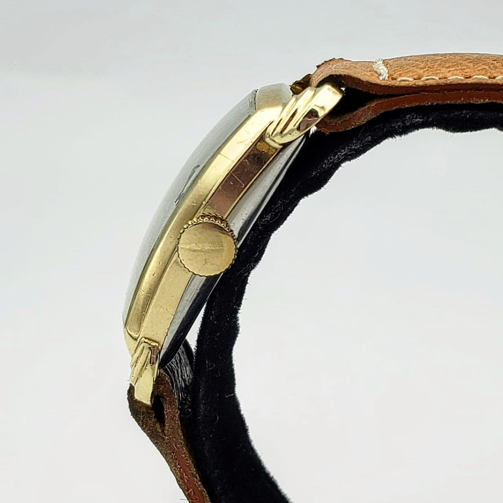 1947 BULOVA Senator Two-Tone Black Dial U.S.A. Caliber 8AE 17 Jewels W ...